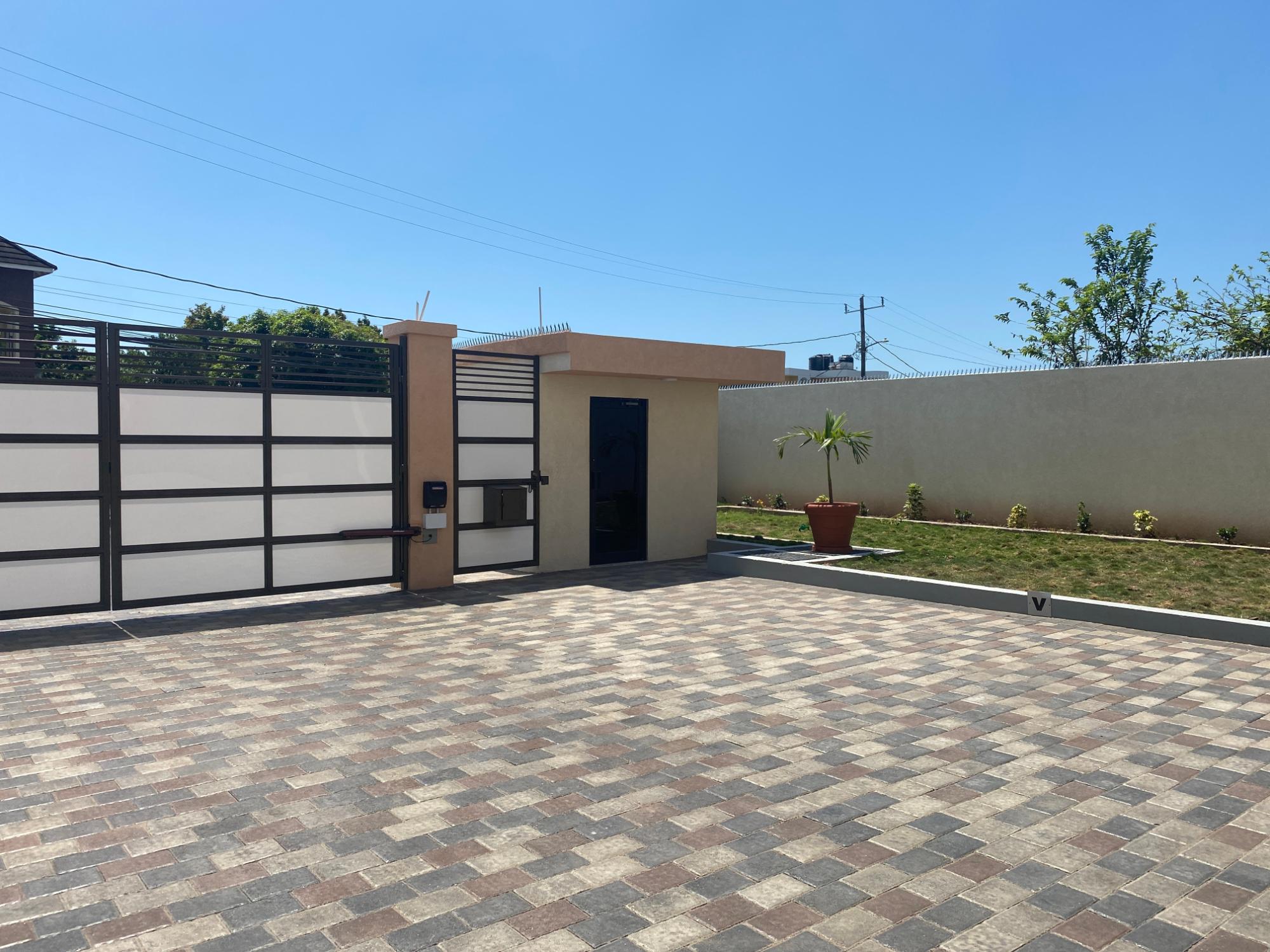 1-31 Rochester Avenue - Xposure