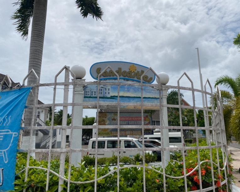 C33-sandcastle Main Street, Ocho Rios - Xposure