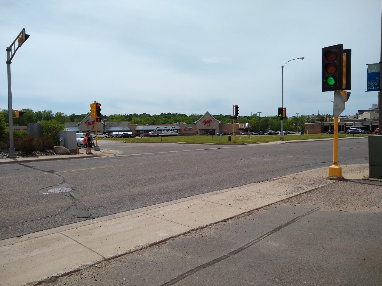 210 Courtney St - First Weber, Inc.