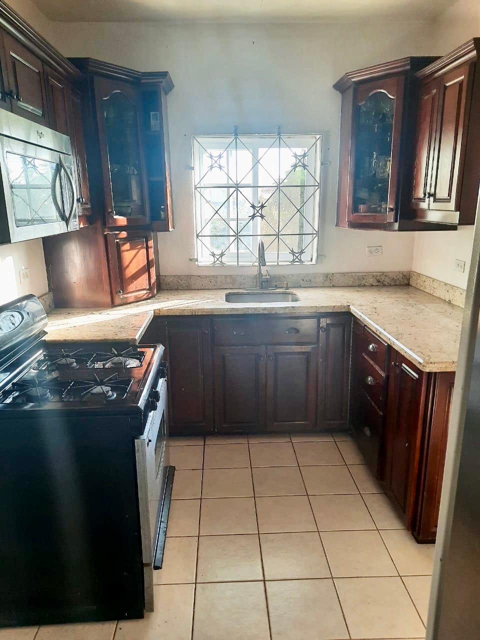 212c East Edgeware Road - Xposure