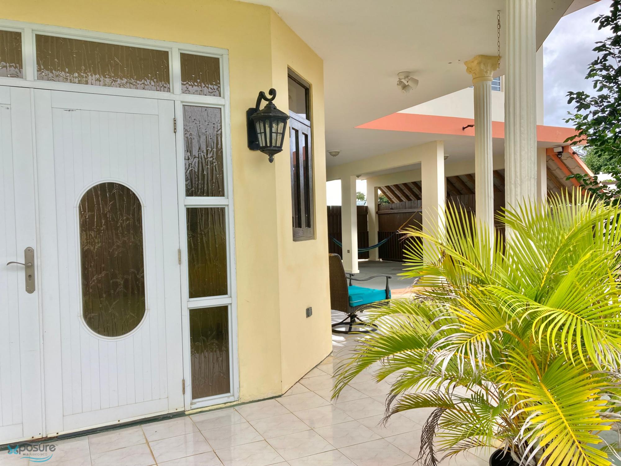 Casa Sunshine, Fully Furnished - Xposure