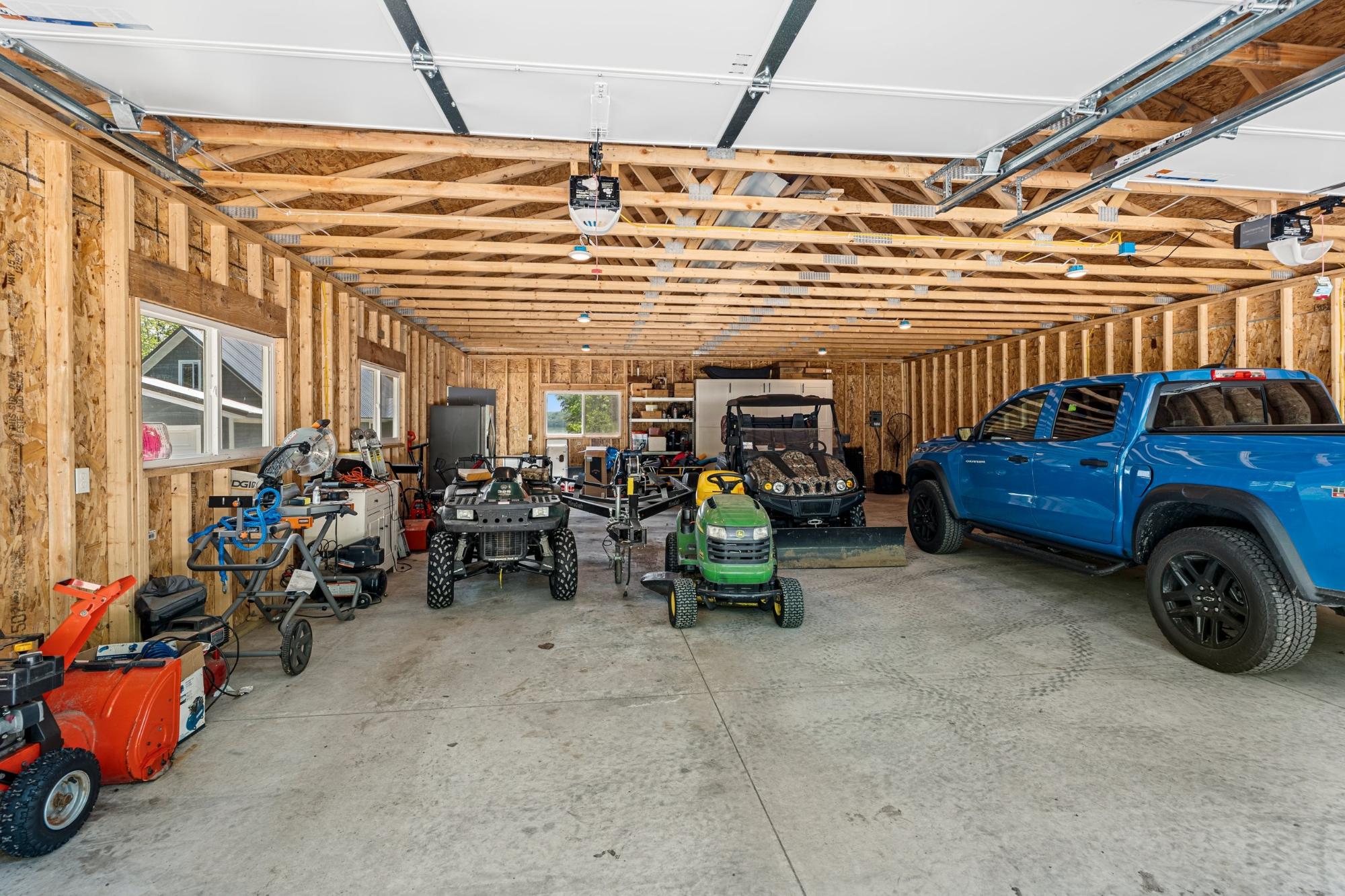 9071 Doemel Ln - Xposure