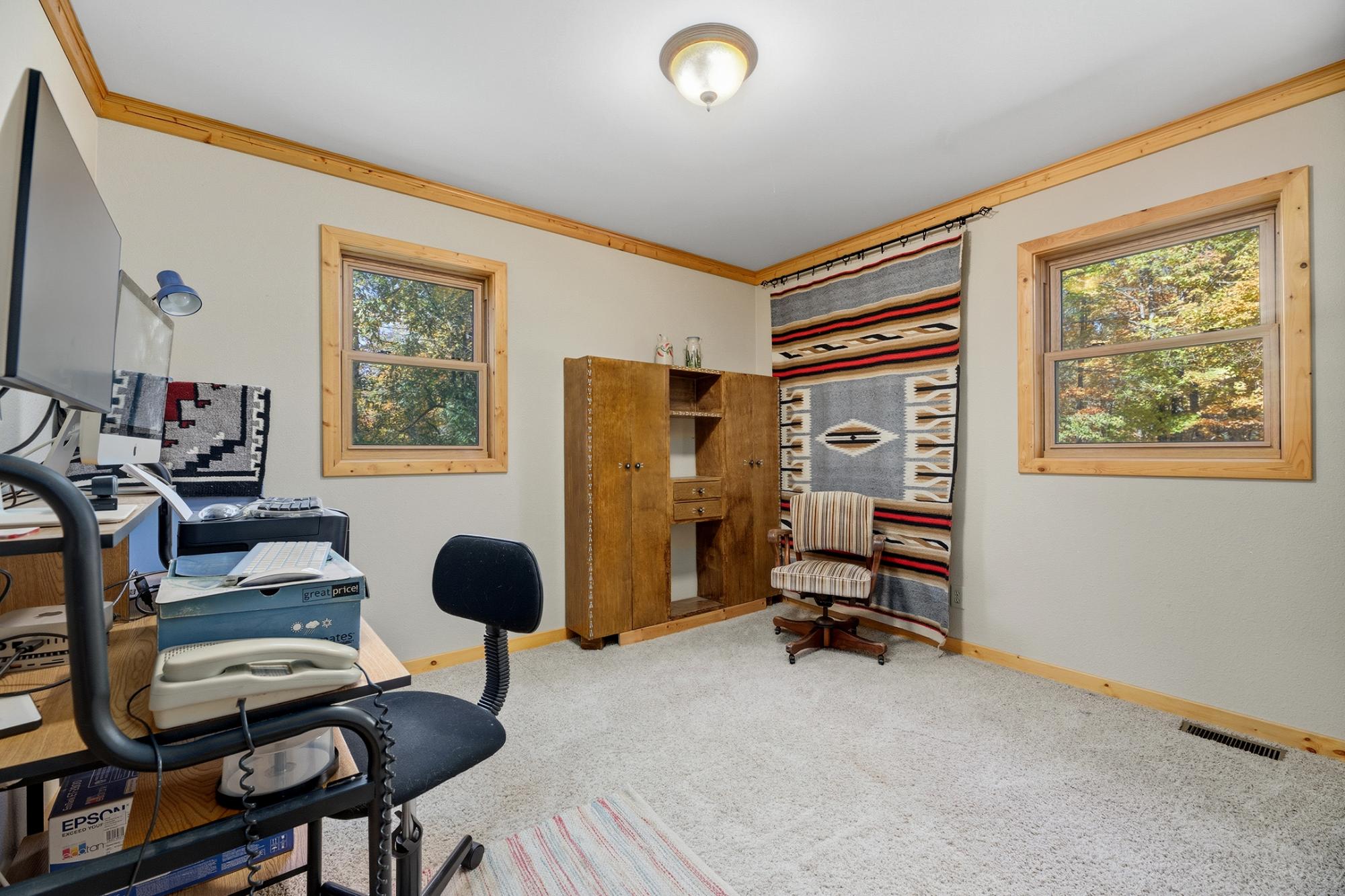 4359 White Pine Loop - Xposure