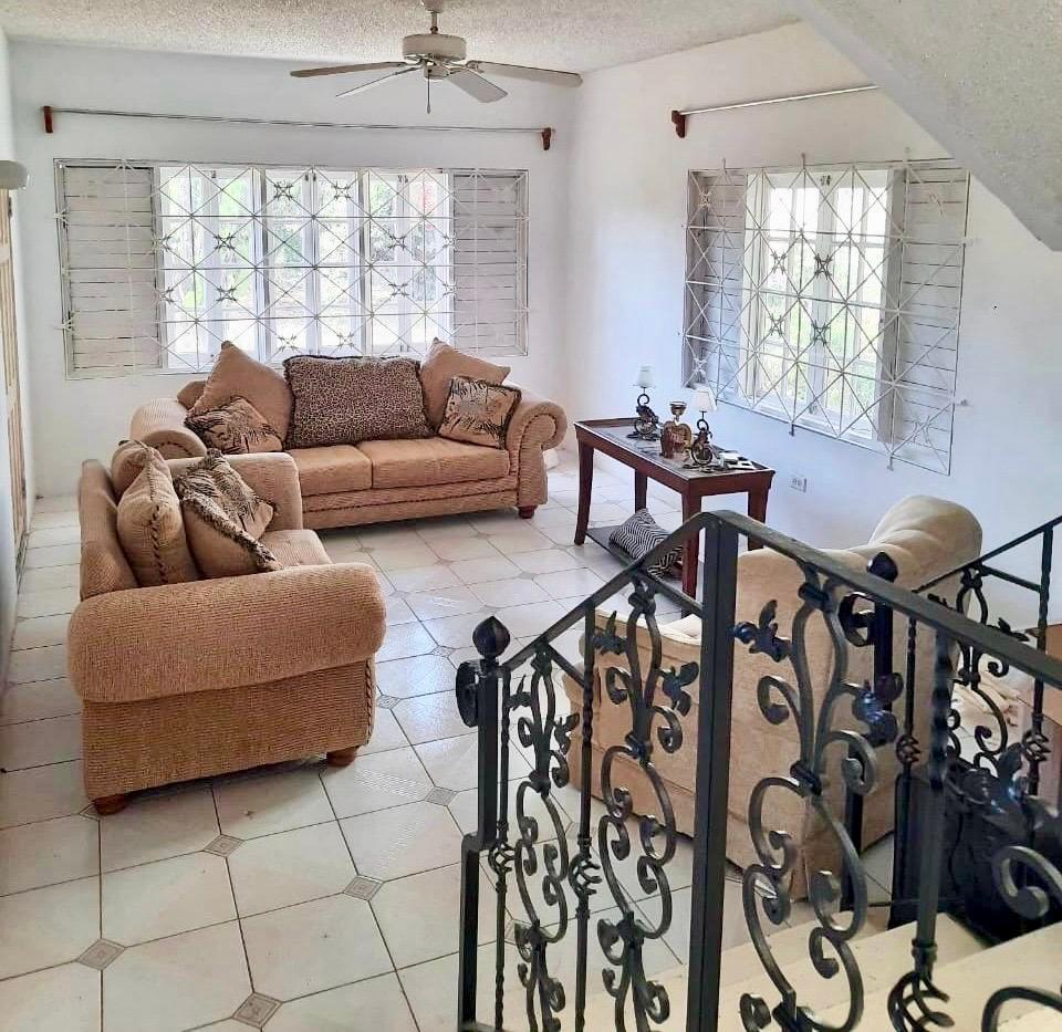 212c East Edgeware Road - Xposure